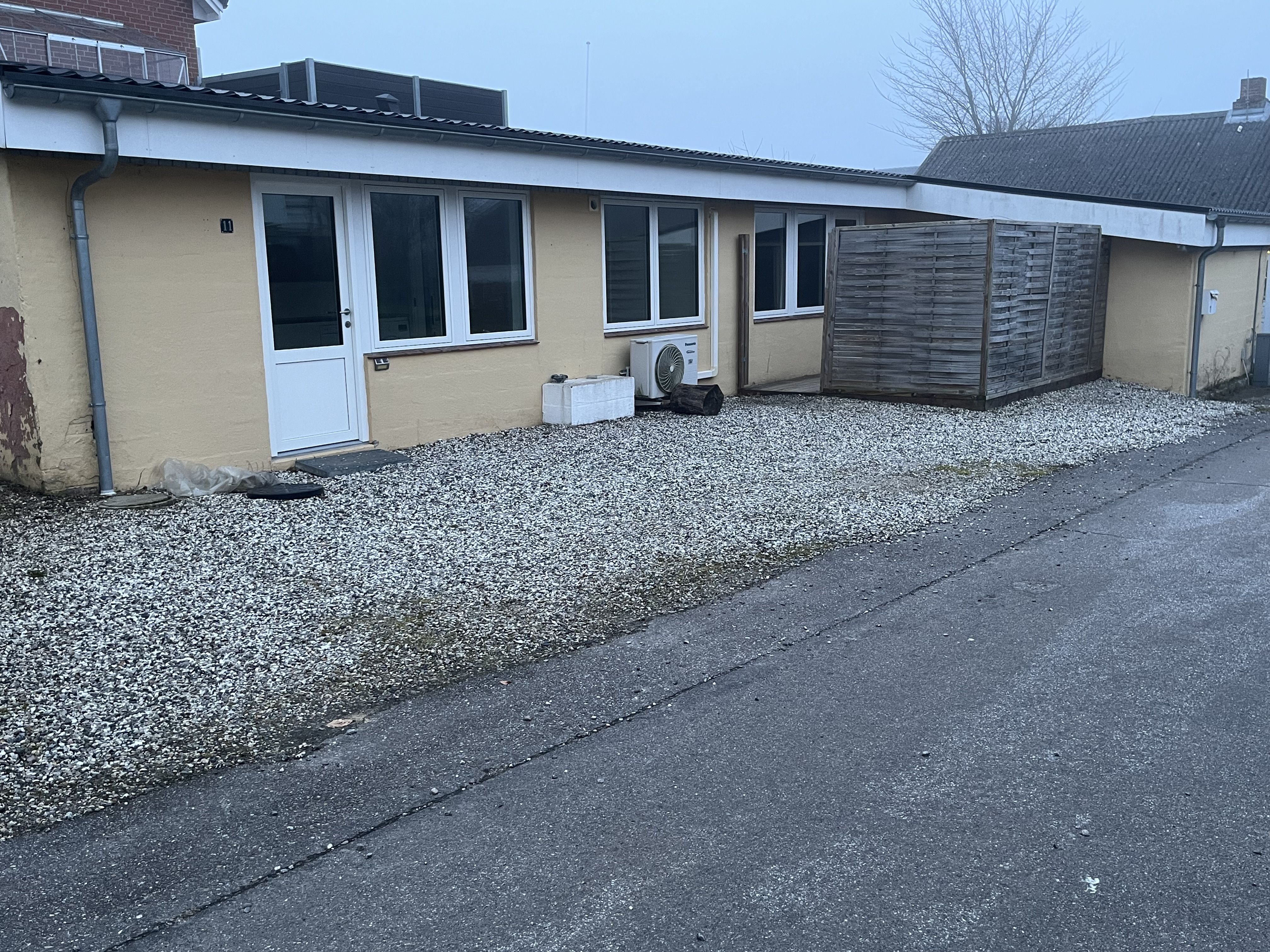 Det gule hus - 115 m² - 5.900 kr