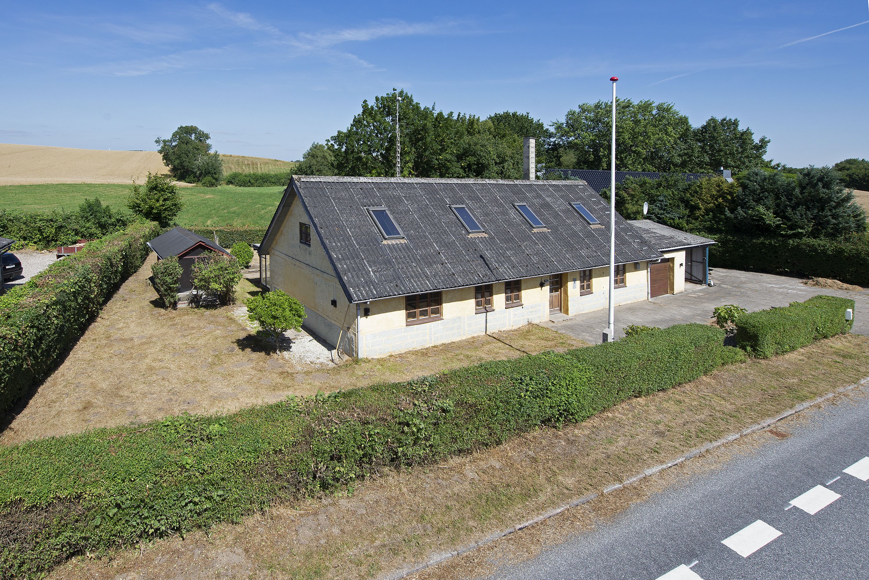 Billigt hus til leje med forkøbsret, BEMÆRK at sta - 185 m² - 6.900 kr