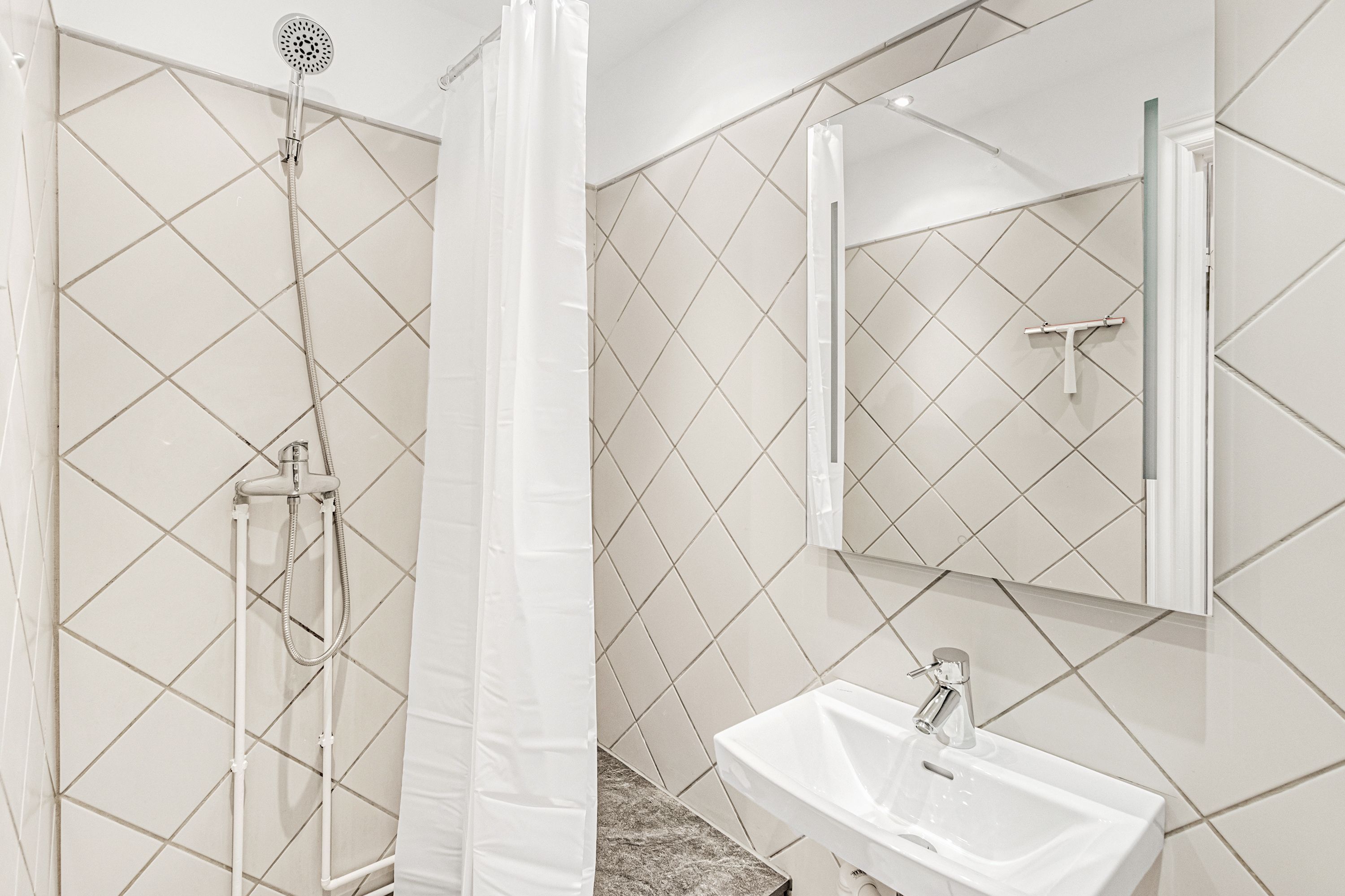 Rental rooms → 955 rooms for rent - BoligPortal